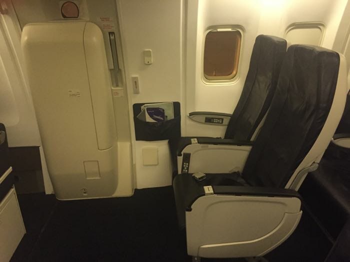 Review - British Airways Economy Class A320 (LHR-LCA)