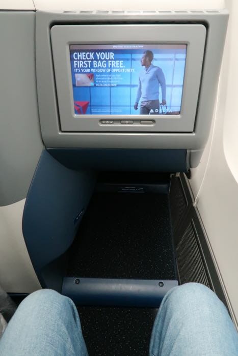 Review Delta One Business Class 767 Overnight Jfk Mad Delta 767 Main